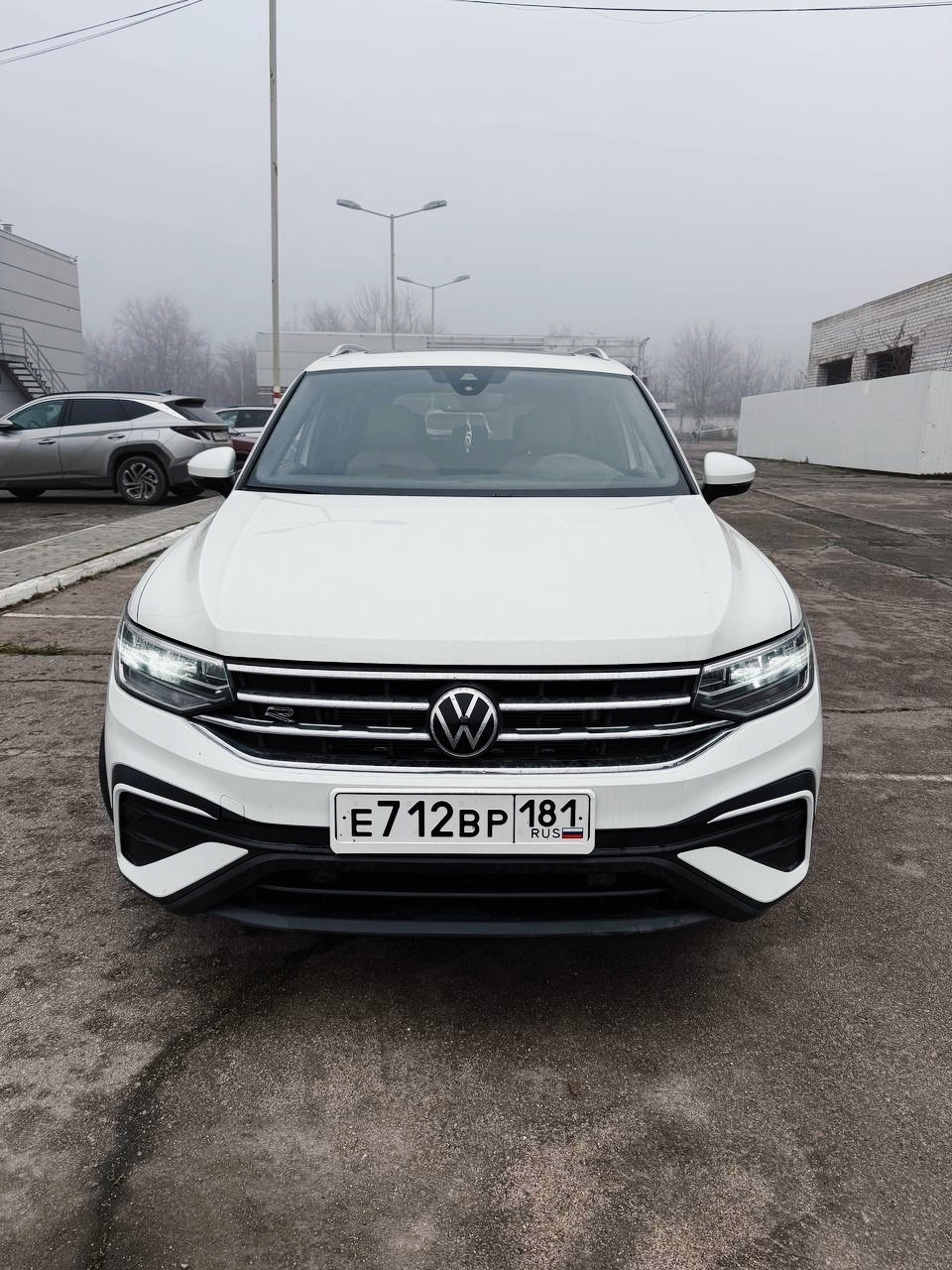 VW Tiguan 2.0T AT 4WD 2022
